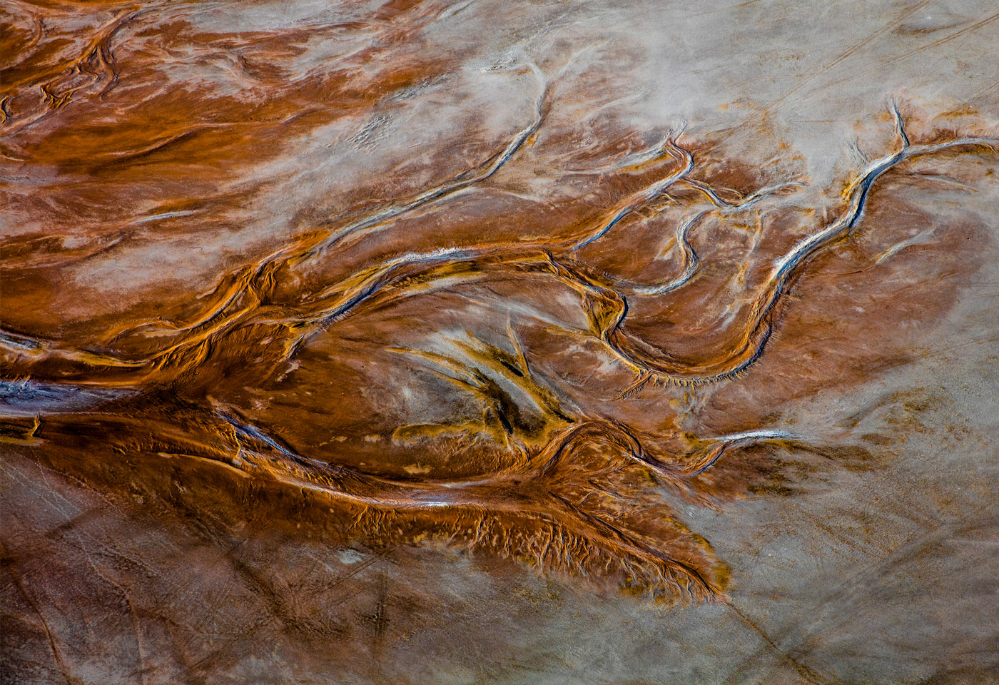 Photographing Lake Amadeus from Above | Canon Australia